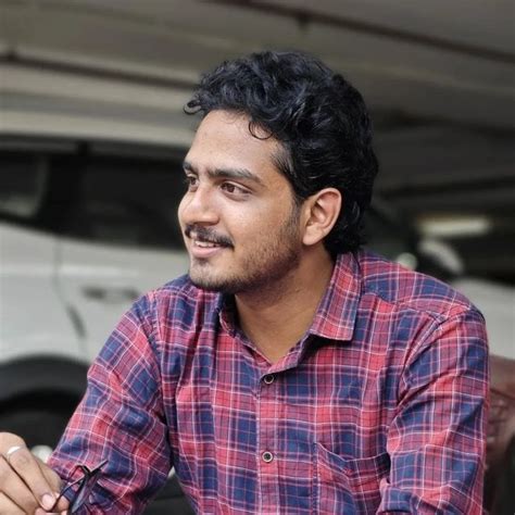 Srinithin S Srinithin • Threads Say More