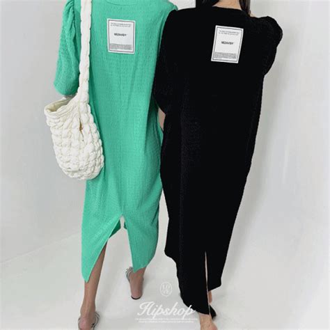 빠른배송 패드내장체형커버뒷패치 브이넥 왕 뒷패치 라벨 지지미 엠보 반팔 퍼프 패드 뒷트임 롱 플리츠 원피스 4color 에이블리