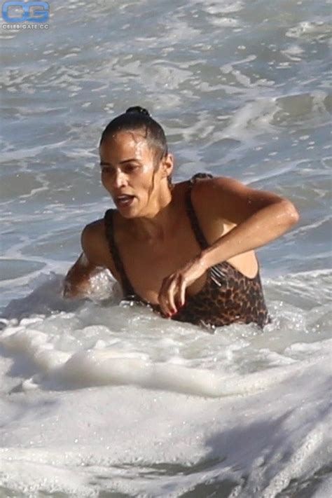 Paula Patton Nude Pictures Photos Playboy Naked Topless Fappening