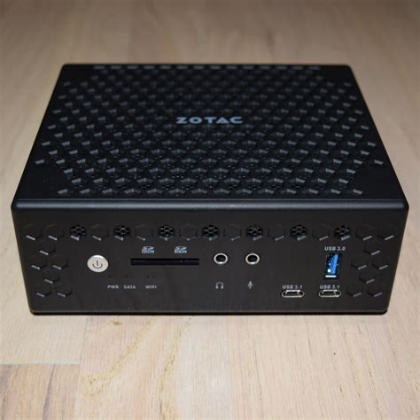 FanlessTech AnandTech Reviews The Skylake ZBOX