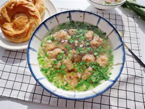 【焦作博爱牛肉丸子汤 ️舌尖上的中国的做法步骤图】阳春白雪小食光下厨房