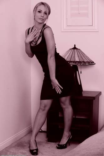 Hannah West Model Profile Indexxx Com