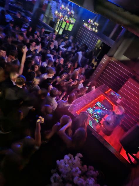 Kaizen Lounge Updated May 2026 14 Photos And 13 Reviews 33 E San