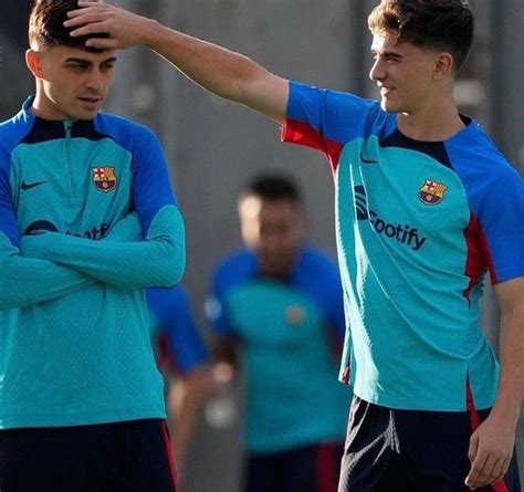 Gavi Y Pedri Soccer Players Soccer Guys Cute Football Players