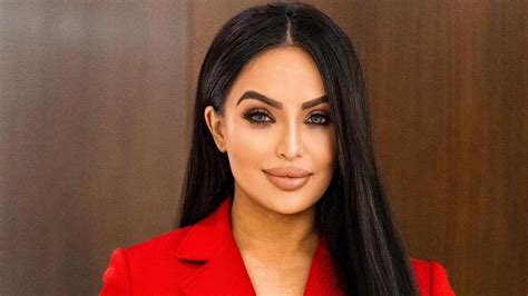 Who Is Ruby Dhalla Indian Origin Politician Gunning For Justin Trudeaus Job India Today