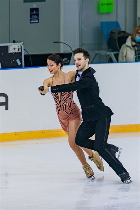 Елизавета Худайбердиева Егор Базин