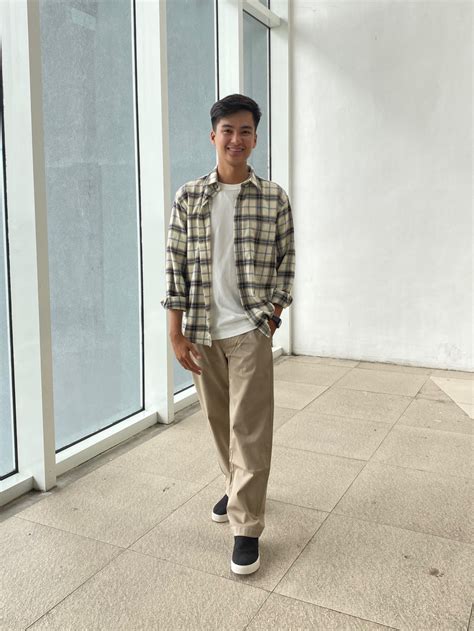 ดูไอเดียสไตล์การแต่งตัวสำหรับ「เสื้อเชิ้ต ผ้าแฟลนเนล แขนยาว ปกธรรมดา ลายตาราง、กางเกง ผ้าชิโน่ ทรง