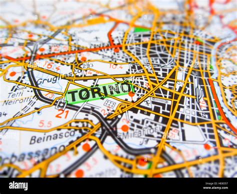 Città Di Torino Su Una Mappa Stradale Italia Foto Stock Alamy