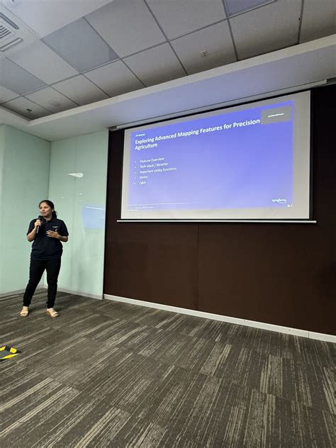 Jslovers On Linkedin The First Talk Of The Jslovers Pune Meetup At