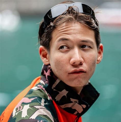 ทราย สก๊อต มนุษย์เงือกหนุ่ม อดีตจนท อุทยานฯ ทีเด็ดสาวเซ็กซี่ สาวxxx พริตตี้