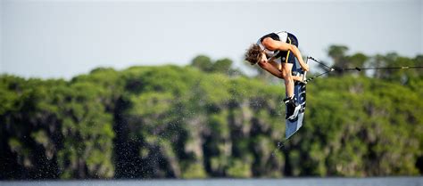 Ronix Wakeboards Wakeboard Bindings And Wakesurfers