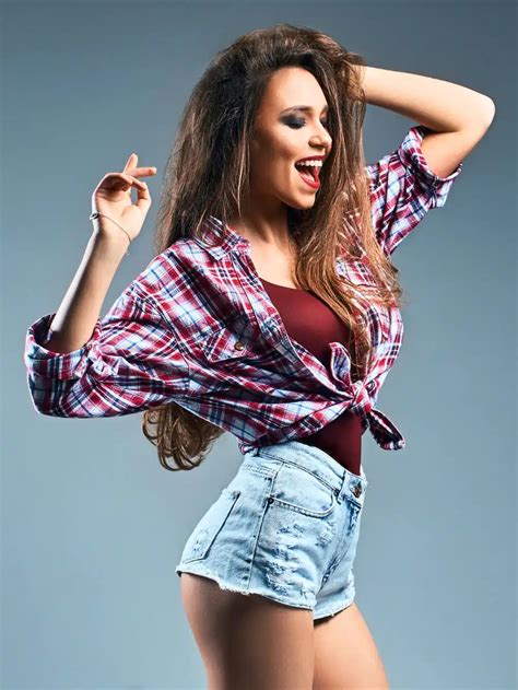 Why Do Girls Wear Short Shorts 14 Reasons