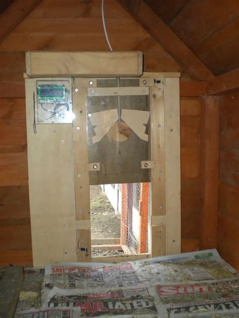 Automatic Arduino Coop Door Opener And Closer The Homestead Survival