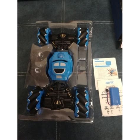 Кола трансформър с дистанционно управление и гривна за жестово управление чрез движение на