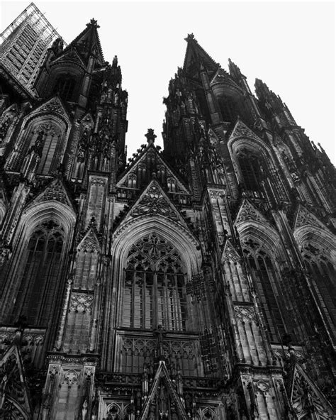 Gothic Architecture Of A Cathedral Gotik Sanat Viktoryan Gotik Gotik Mimari