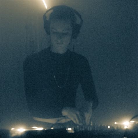 Lapilli · Perfil Do Artista