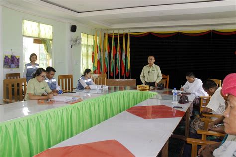 နမ့်စန်တွင် လေပြင်းတိုက်ခတ်မှုကြောင့် ပျက်စီးဆုံးရှုံးခဲ့သည့် နေအိမ်မ