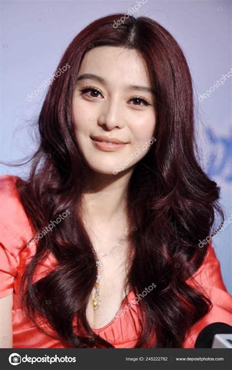 Chinese Actress Fan Bingbing Seen Press Conference Movie Sophies
