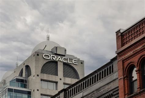 Oracle Resmi Integrasikan GPT 5 Ke Basis Data Dan Cloud