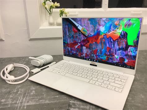 CES Preview Dell Gets Fashion Conscious With New XPS Laptop