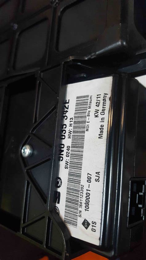 Volkswagen Passat B7 2010 2015 Multimedia Interface Box Mdi Control 5n0035342e Mk6 Golf Vwbreakers