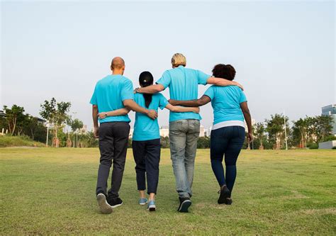Volunteer Images Free Photos Hd Backgrounds Pngs Vectors And Mockups