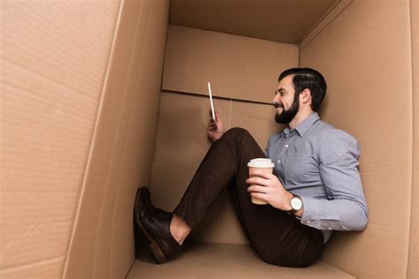Introvertion Signs Benefits And Misconceptions Daryeel Magazine