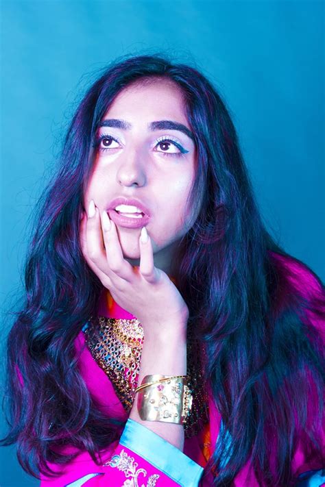 Ayqa Khan Pakistani Artist Striving To Demolish Societys Standards Of Beauty