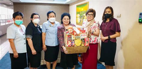 คณะพยาบาลศาสตร์ วัชรพล มหาวิทยาลัยเวสเทิร์น วิทยาเขตวัชรพล ได้ไปคารวะผู้มีพระคุณหลายท่าน เนื่อง