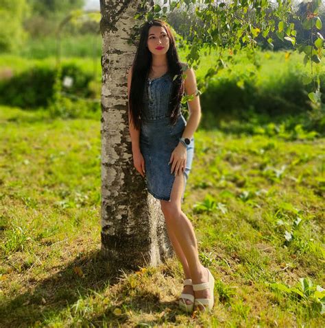 Все события вымышленные 🤣 У меня высокая степень ответственности Не могу я прогуливать от души