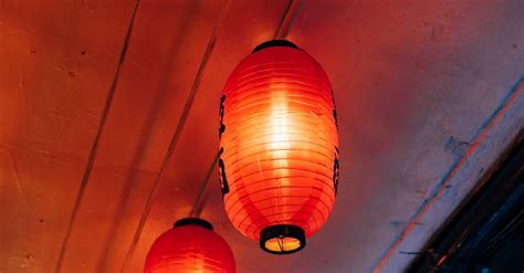 有关＃室内 东方装饰 中国新年 亚洲文化 传统灯笼 传统照明 內部 卡罗萨 发光的灯笼 吊燈 夜灯 室内照明 室内装饰 挂灯 文化装饰 日本灯笼 晚上 東方的