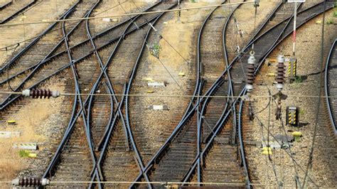 The Engineer Repoint Project Develops Fault Tolerant Railway Switch