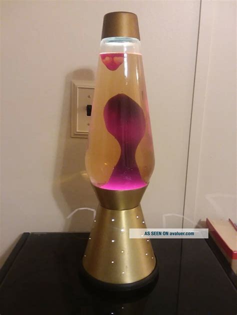 Vintage 1979 Red Lava Lamp With Gold Base Large 918678