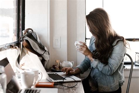 Best Laptop Backpacks For Women In Buyer S Guide Backpack Beasts