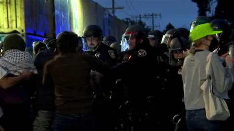 Police Arrest 12 Pro Palestinian Protesters After Occupying Vacant