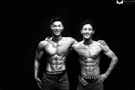 D 포트폴리오 바디프로필그룹 바디프로필오디션프로필사진세미누드프로필사진스튜디오프로필사진촬영프로필촬영 성내동 사진관천호동 사진관풍납동사진관 전문