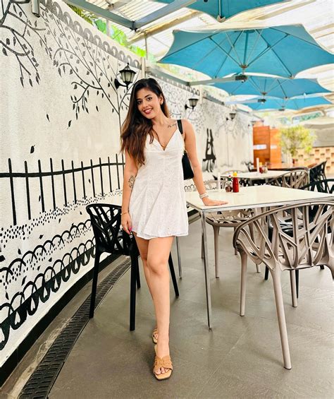 Gitanjali Mangals Feet