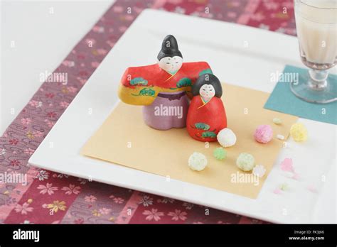 Japanese Hina Dolls Stock Photo Alamy