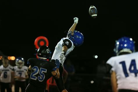 Photos Colo Nesco Faces Twin Cedars In Iowa High School Football
