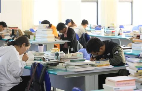 Хятадын хүний эрхийн хөгжлийн бодит байдлыг танилцуулжээ