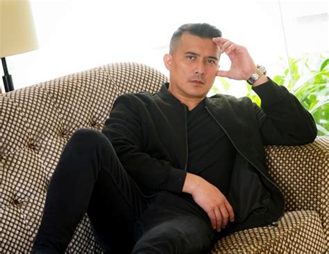 Aaron Aziz Bukan Sekadar Malek