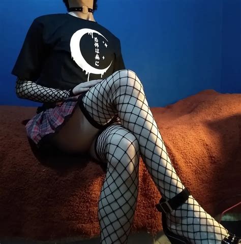 Punk Skirt Fishnet 24 Nude Pics Xhamster