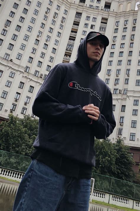 Официальный сайт HENSY / Хенси / Артисты
