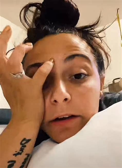 She Mad She Had To Pay 26 This Week She Has No Other Bills She Has To