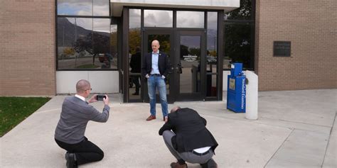 Senate Election In Utah Emerges As Referendum On Direction Trump Has