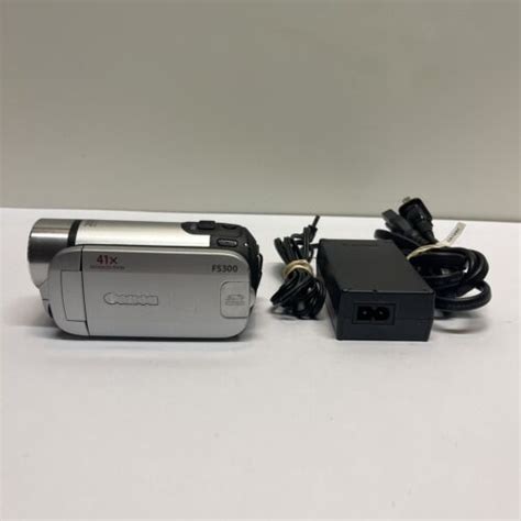 Canon Fs300 Camcorder 2000x Digital Zoom Silver Parts Or Repair