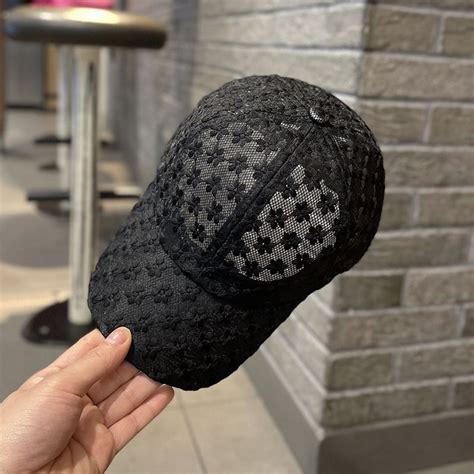 หมวกลายดอกไม้ งานสวย ระบายอากาศได้ดี ไม่อับชื้น มี 2 สี พร้อมส่ง Maxx Stores Thaipick