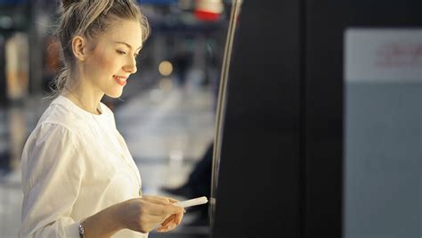 Kiosk Samoobsługowy Rozwiązanie Dla Gastronomii Netpos