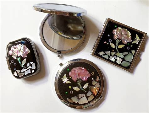 자개거울 어버이달 Accessories Compact Mirror Jewelry Design