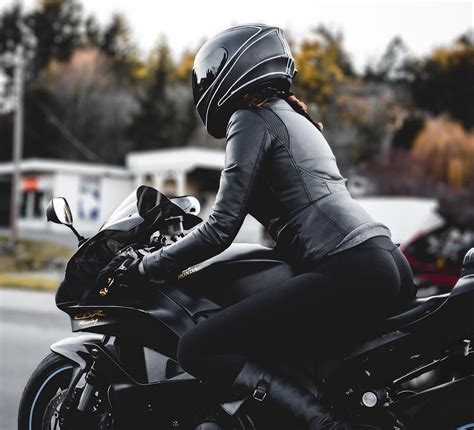 Девушка На Байке Сзади 58 фото